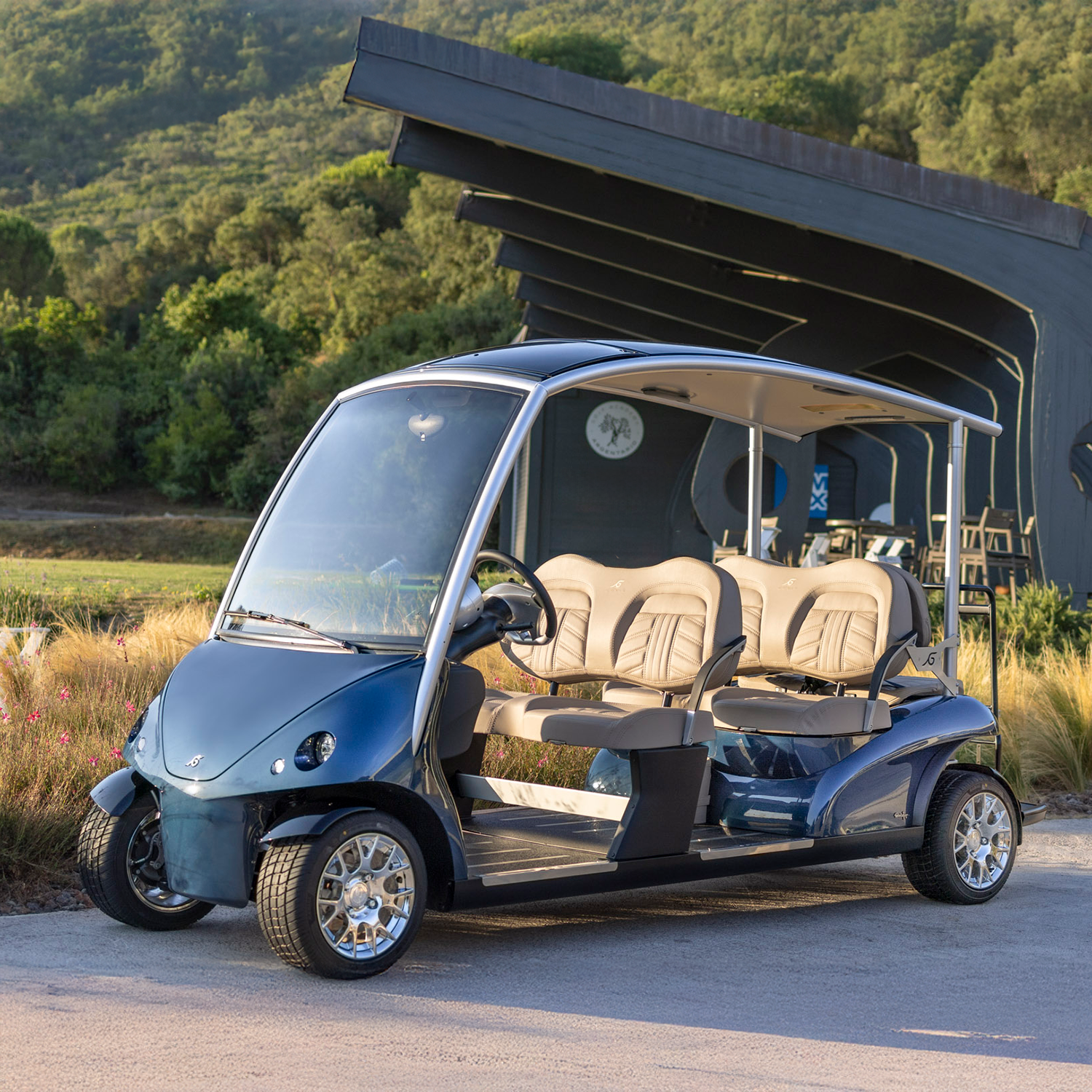 Garia Courtesy Lithium 4-Seat | InGolf & Utility